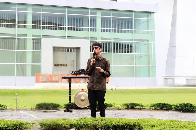 MBA FEB UGM – Great Leaders Inspire Others
