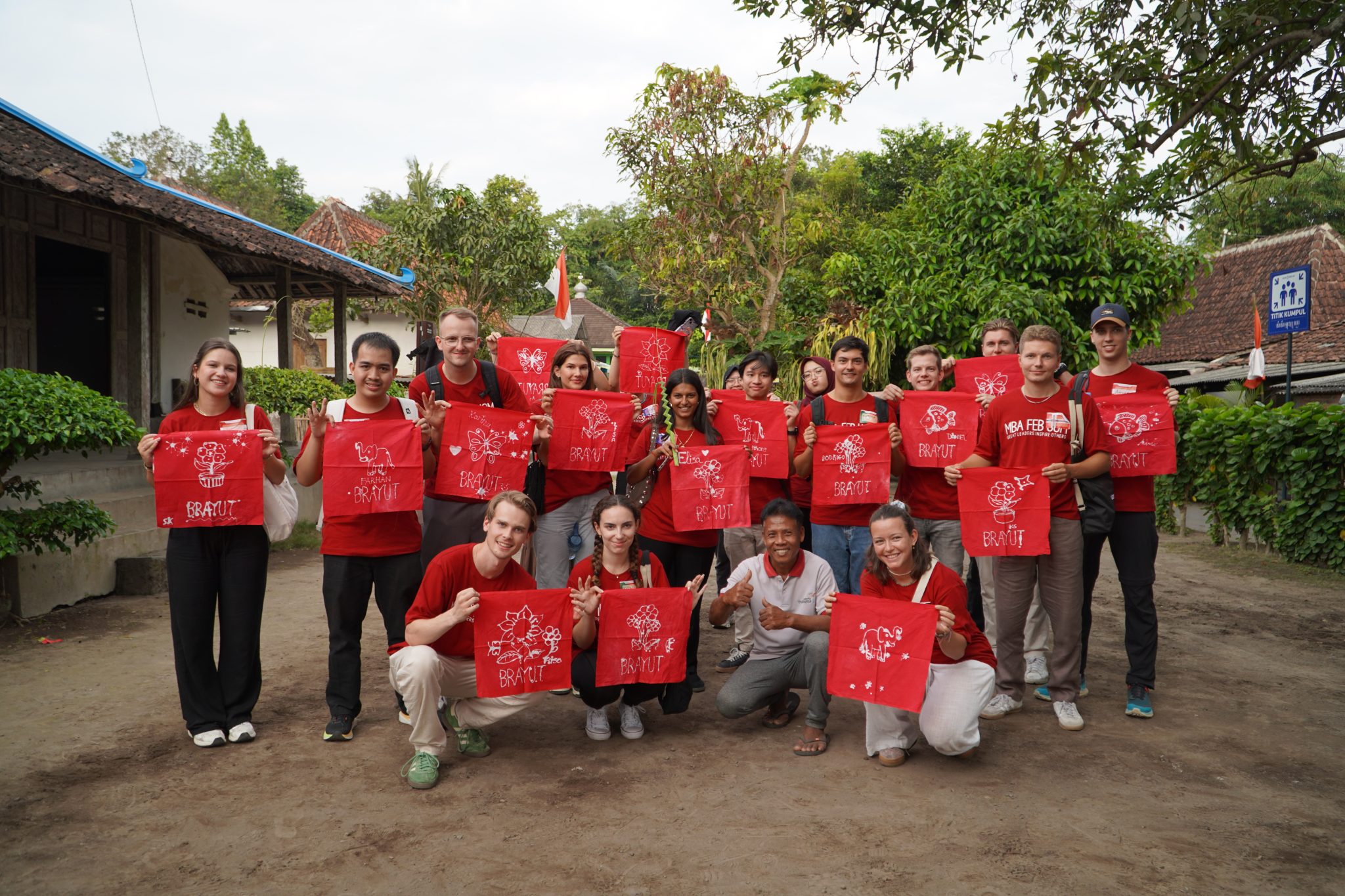 MBA FEB UGM Introduces Indonesian Cultural Heritage through AcadeMix Culture – MBA FEB UGM