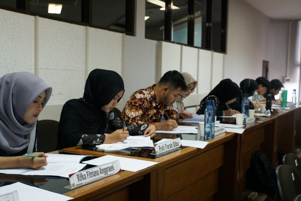 MBA FEB UGM Holds LPR: Helping Students Discover Their Leadership Style ...